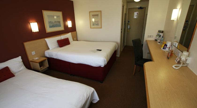 Days Inn | Hotel at London Stansted Airport